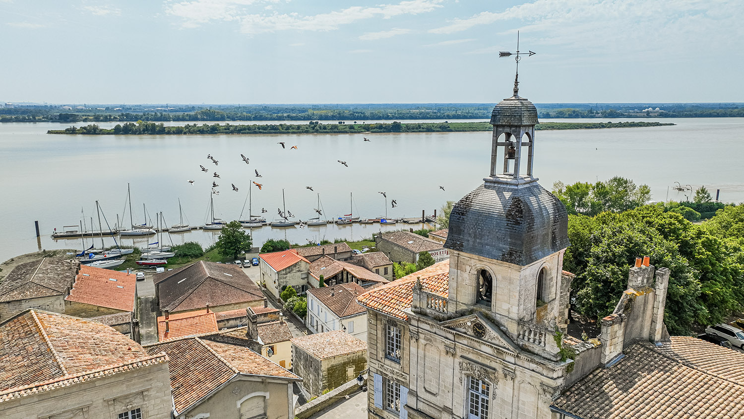 The ancient village of Bourg - Blaye Bourg Terres d'Estuaire